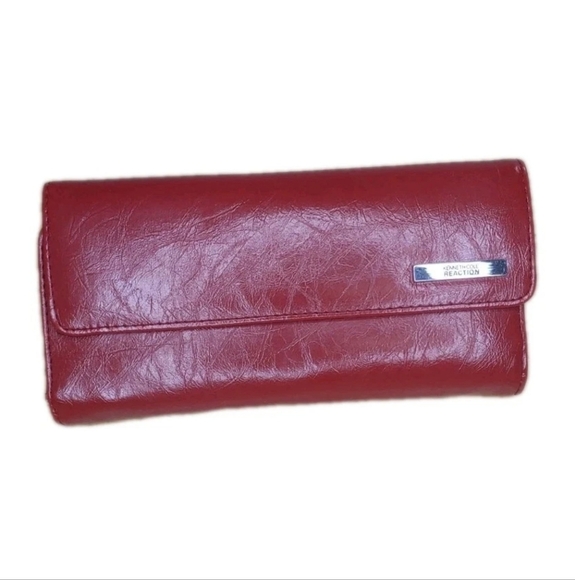 Kenneth Cole Reaction | Bags | Kenneth Cole Reaction Long Trifold ...